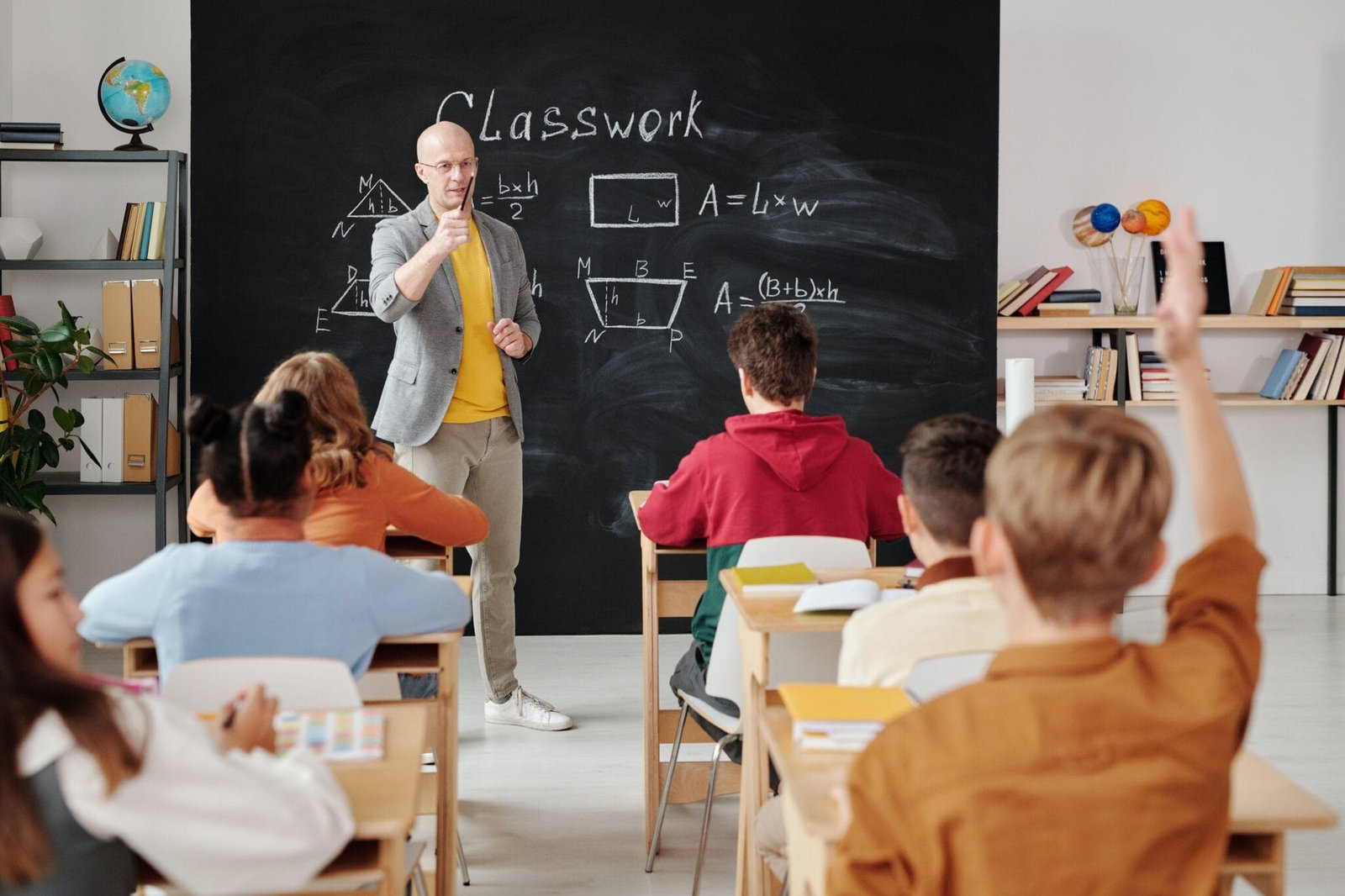 How to Pay Attention in Class: Strategies That Work | GEL